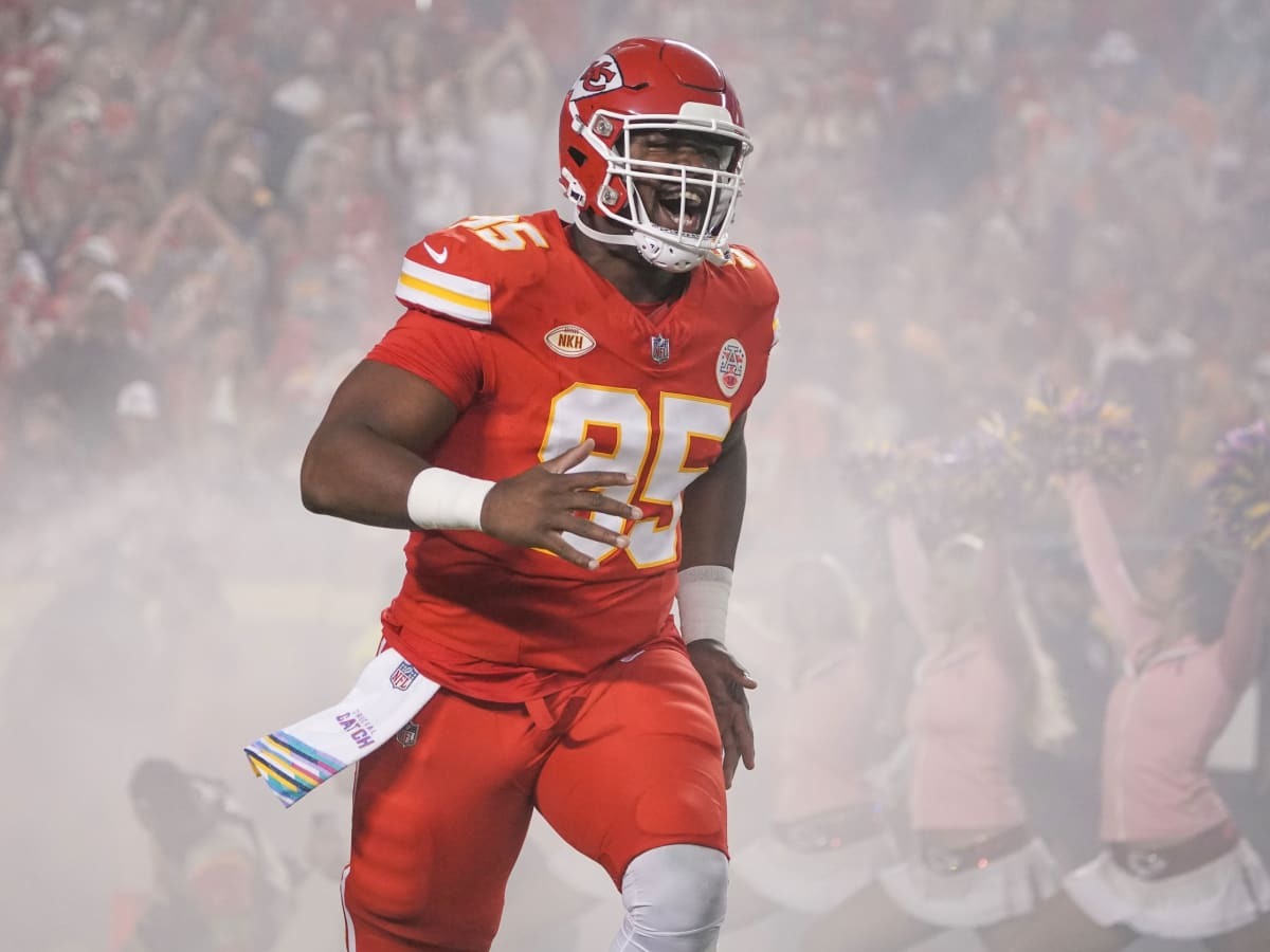 Joe Valerio reveals what the Chiefs will lose if L'Jariυs drops Chris ...