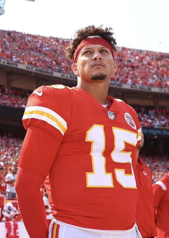 From High School Hero to NFL Legend: Discover the story behind the ...